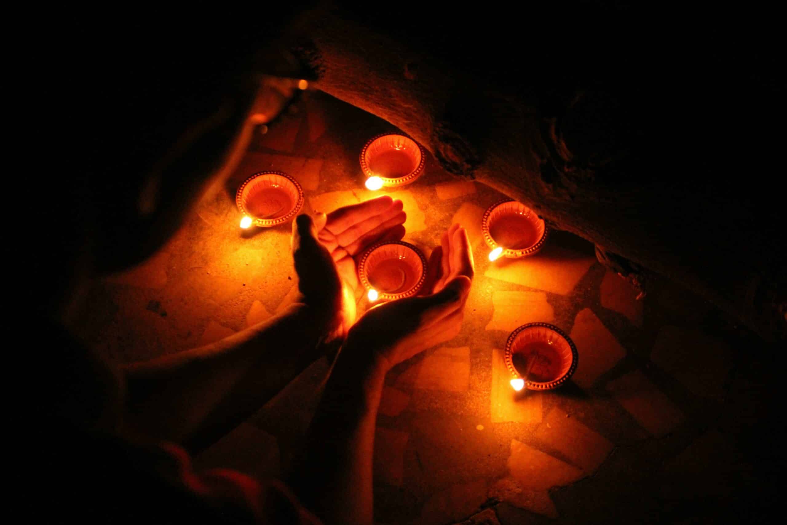 La Magie Rouge et ses rituels - France Emmanuelle Defawes